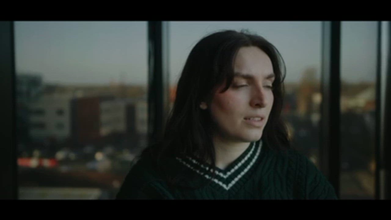 Ava Hutton - Professional Profile, Photos on Mandy