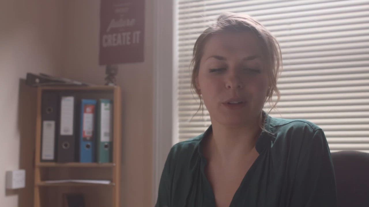 Holly Durkin - Professional Profile, Photos on Mandy - Actor