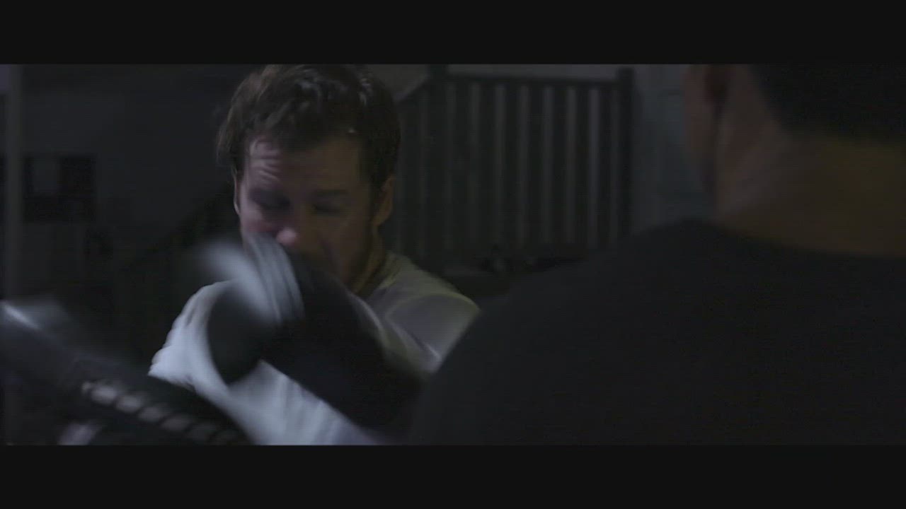 Sonny Le - Professional Profile, Photos on StarNow