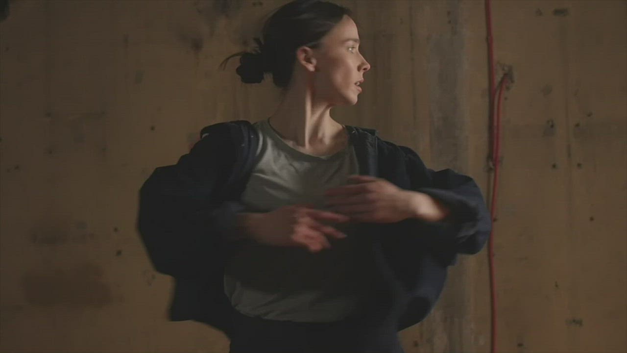 Lydia McNulty - Professional Profile, Photos on Mandy