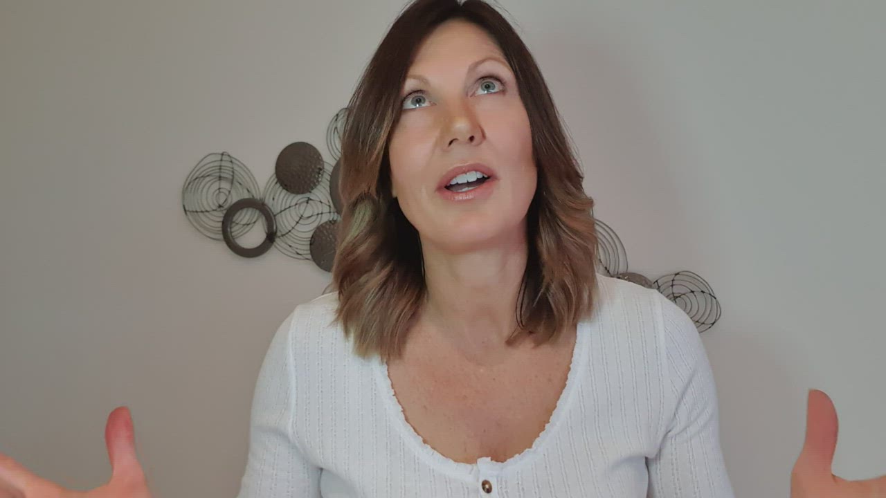 Julie Strini - Professional Profile, Photos on StarNow