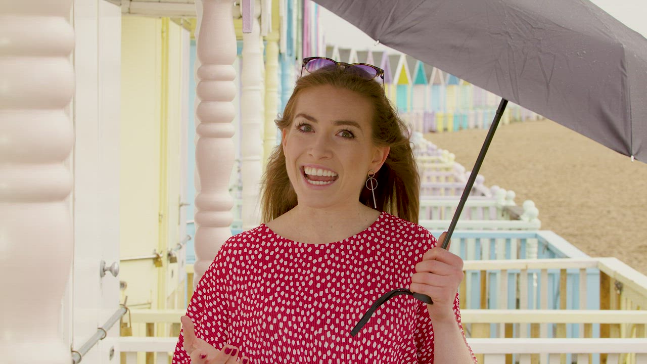 Amy Burrows - Professional Profile, Photos on Mandy