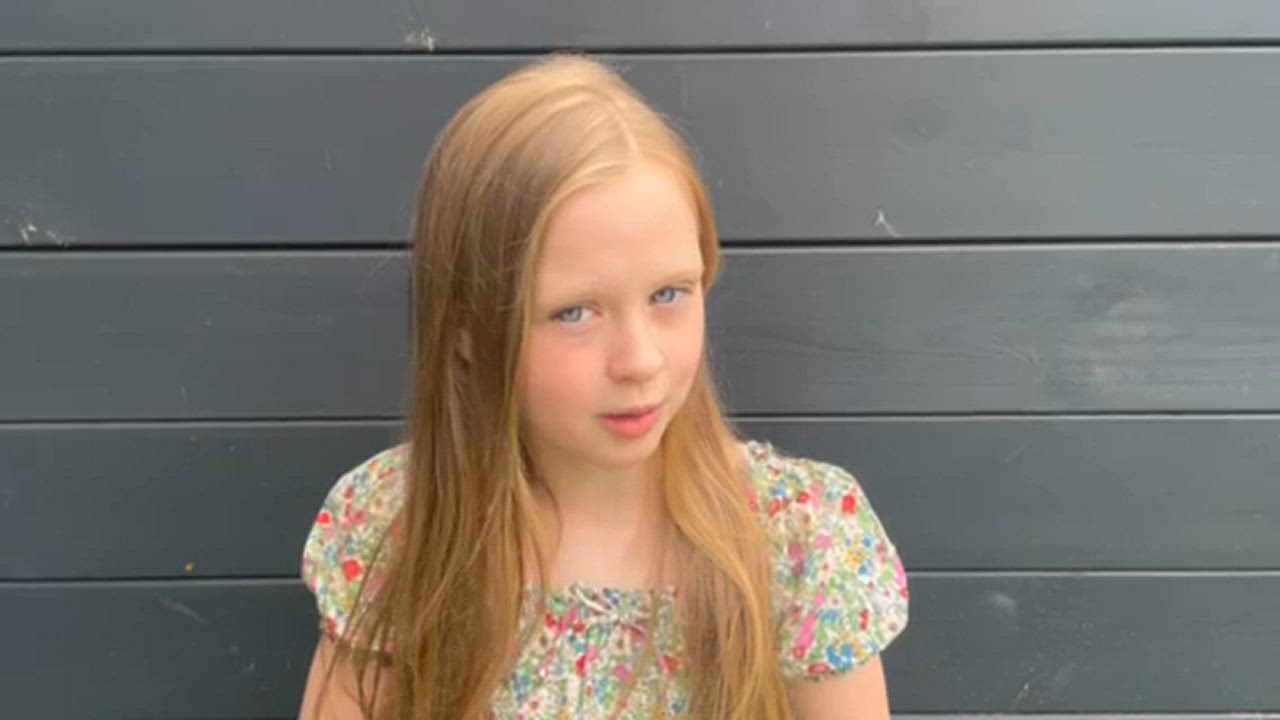 Alice Eloise Ling - Professional Profile, Photos on Mandy