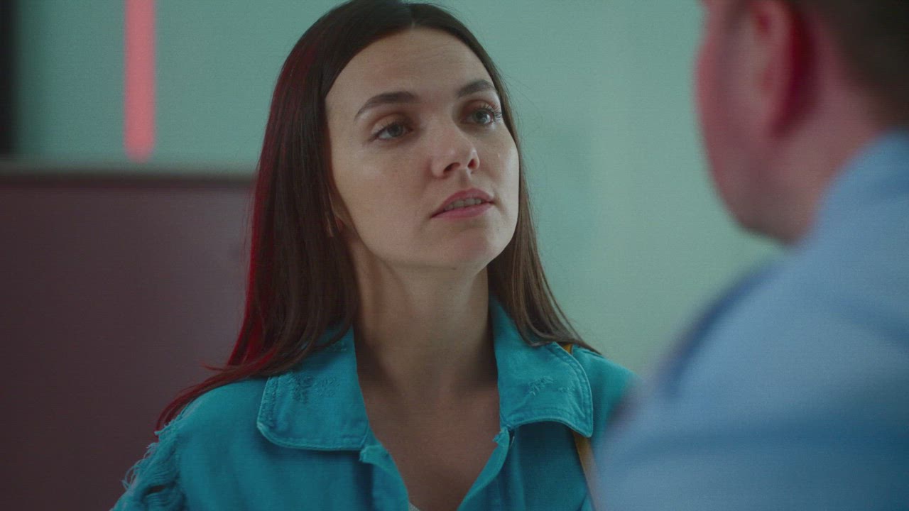 Tania Lav - Professional Profile, Photos on Mandy