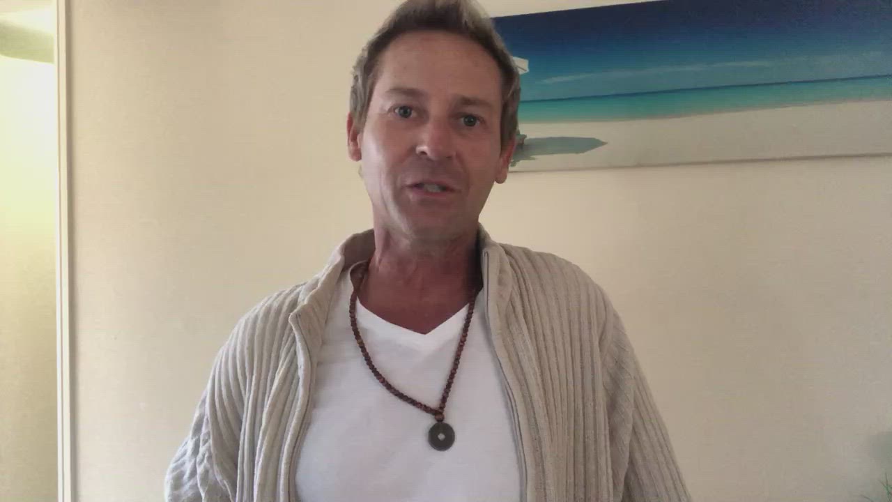 Damien Barrett - Professional Profile, Photos on StarNow