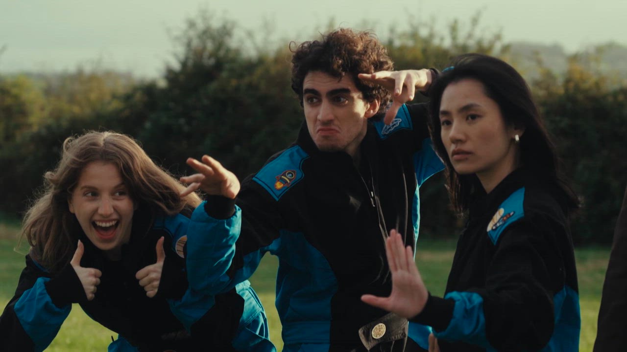 Tom Hendryk - Professional Profile, Photos on Mandy